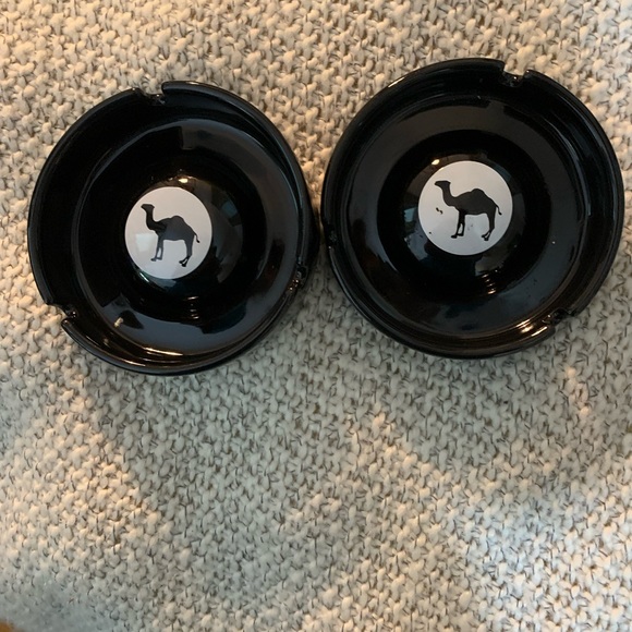 Camel | Other | Set Of 2 Vintage Camel Ashtrays | Poshmark